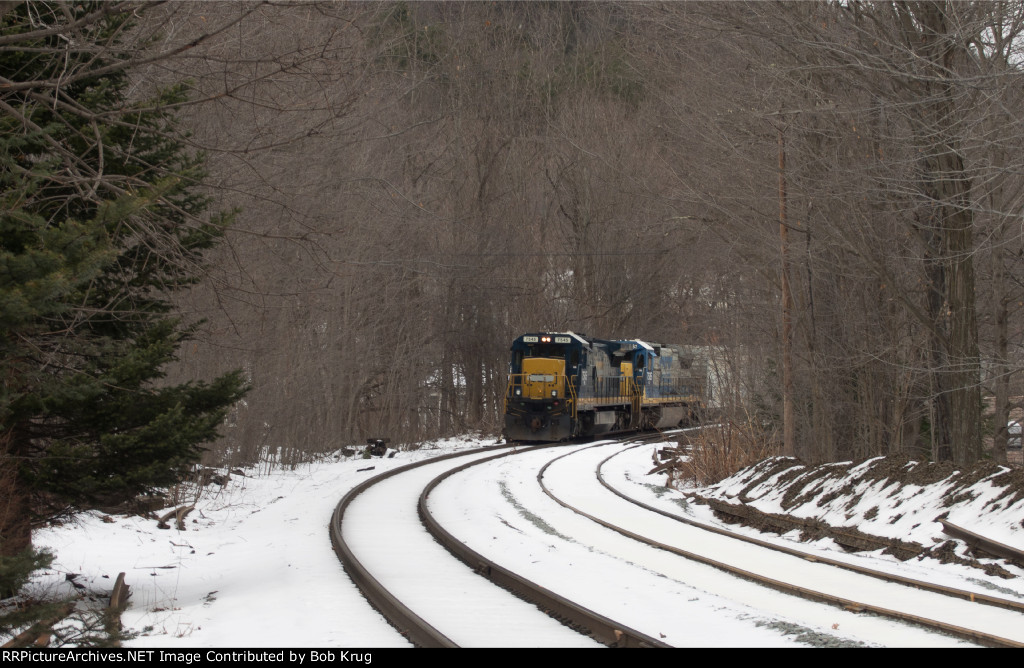 MEC 7545 and 7585 in the hole with RJED in Shelburne Falls